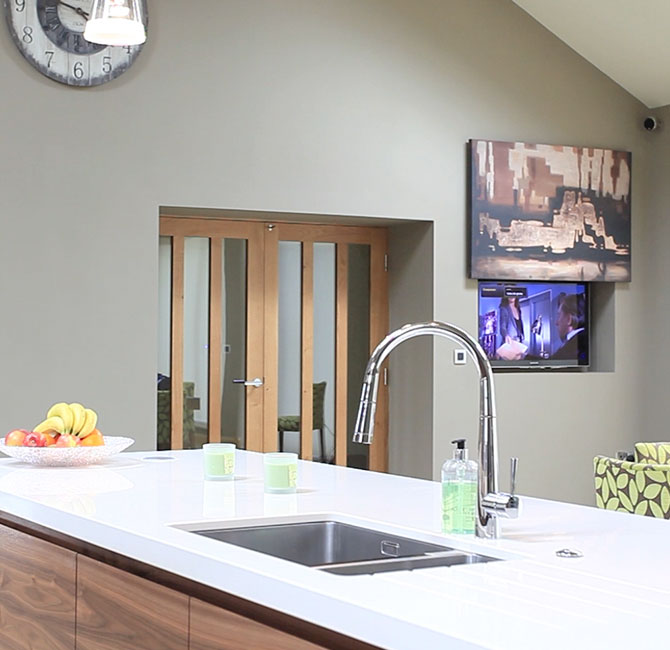 smart_home_installation-hidden_screen - Finite Solutions