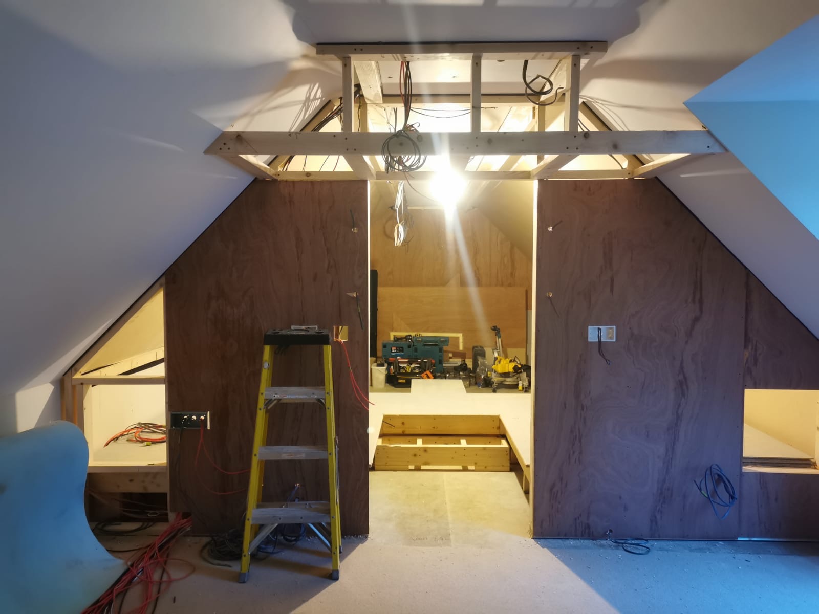 Transforming Your Attic into an Incredible Cinema Room